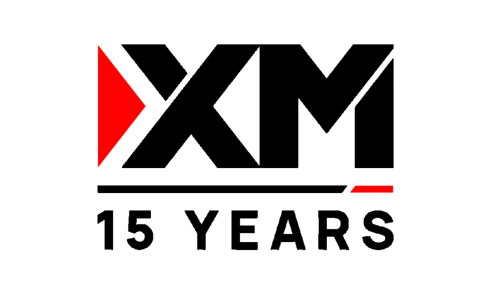 XM vs FXOpen Comparison – 2025: Education vs Precision